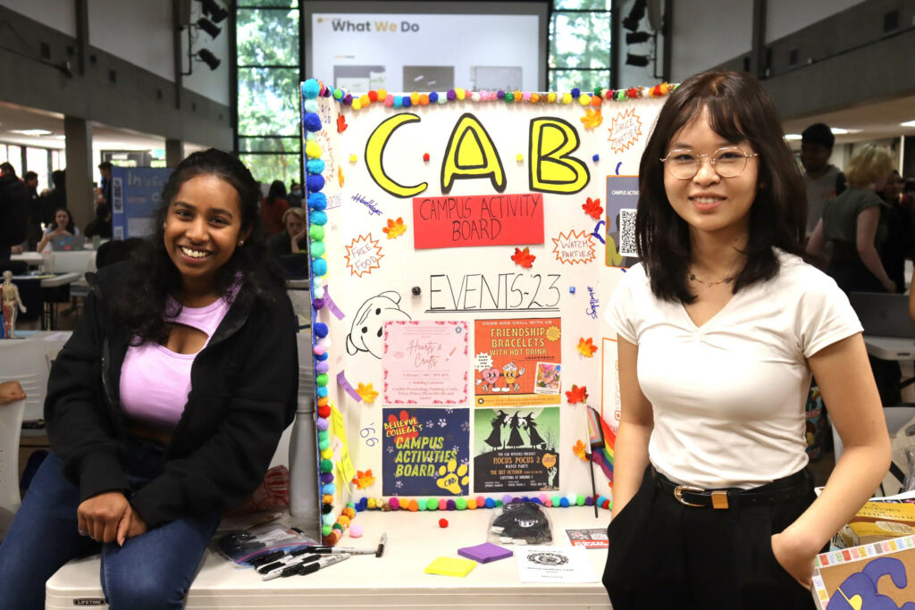 Photos from the Involvement Fair :: Office of Student Engagement
