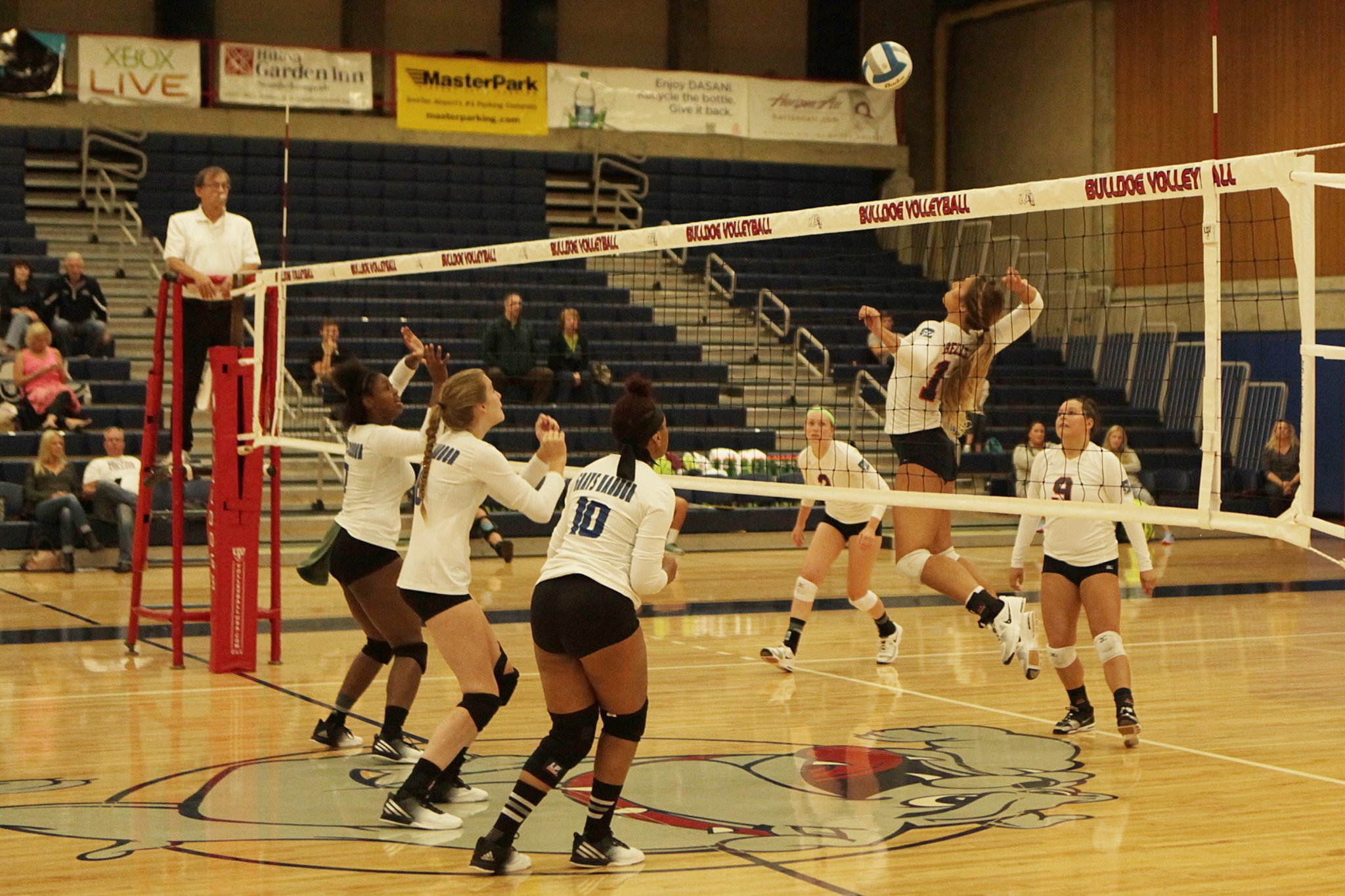 2016 Volleyball :: Athletics Department