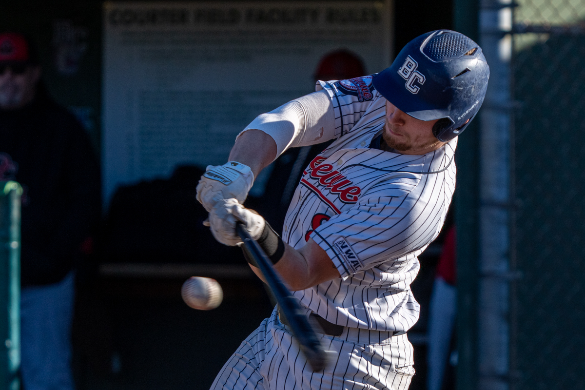 Baseball Takes Two From Shoreline :: Athletics Department