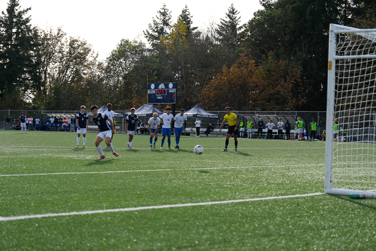 Bellevue Men’s Soccer Ties Edmonds :: Athletics Department