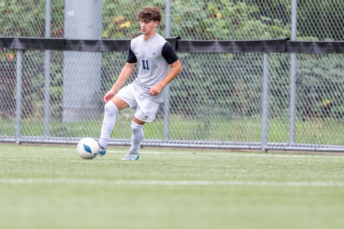 Johnson Powers Men’s Soccer Over Shoreline :: Athletics Department